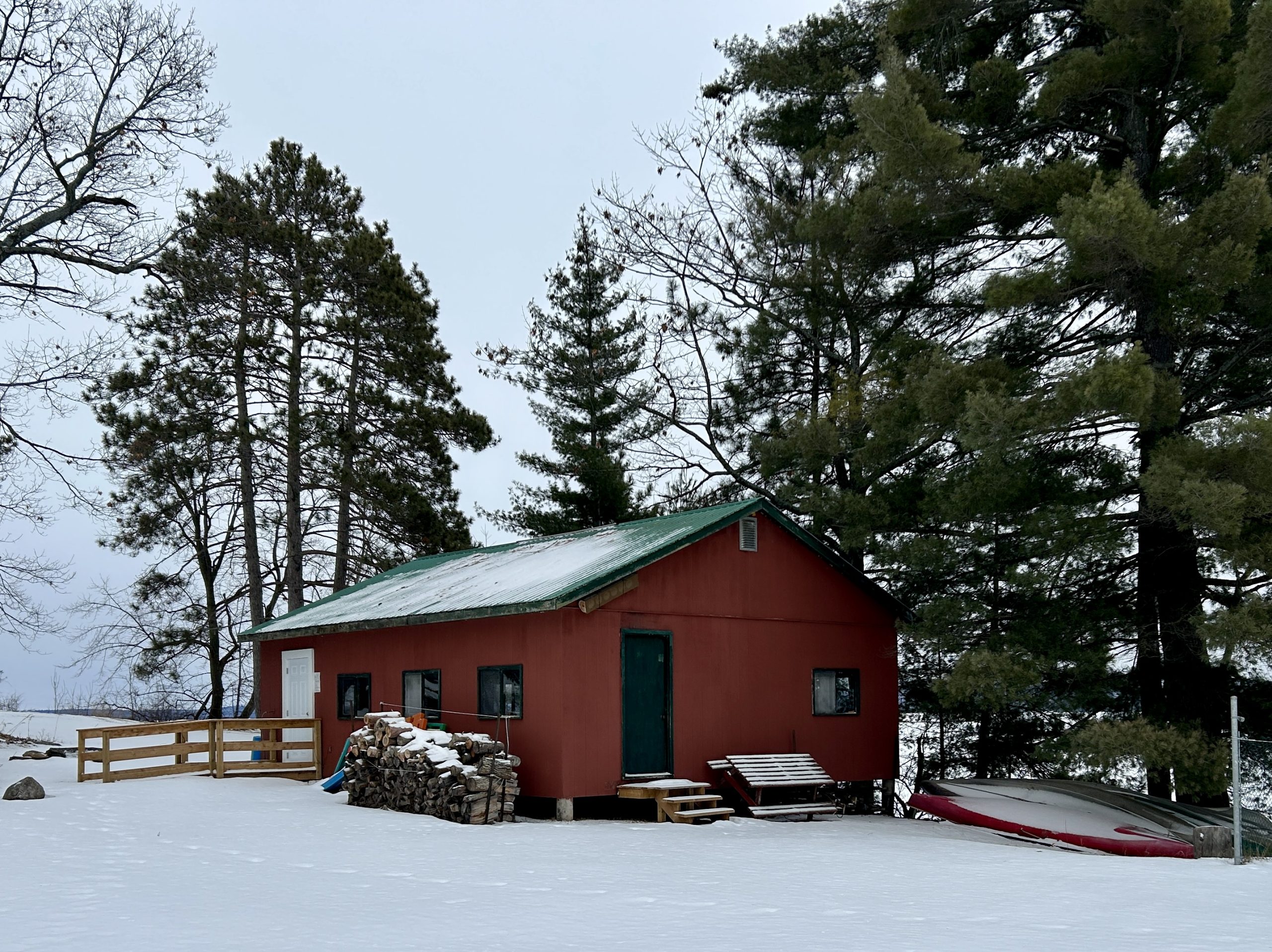 Craft Shack - Golden Lake Camp